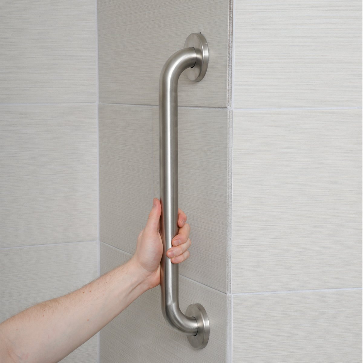 Amazon Basics Bathroom Handicap Safety Grab Bar, 16 Inch Length, 1.25 Inch Diameter, Stainless Steel