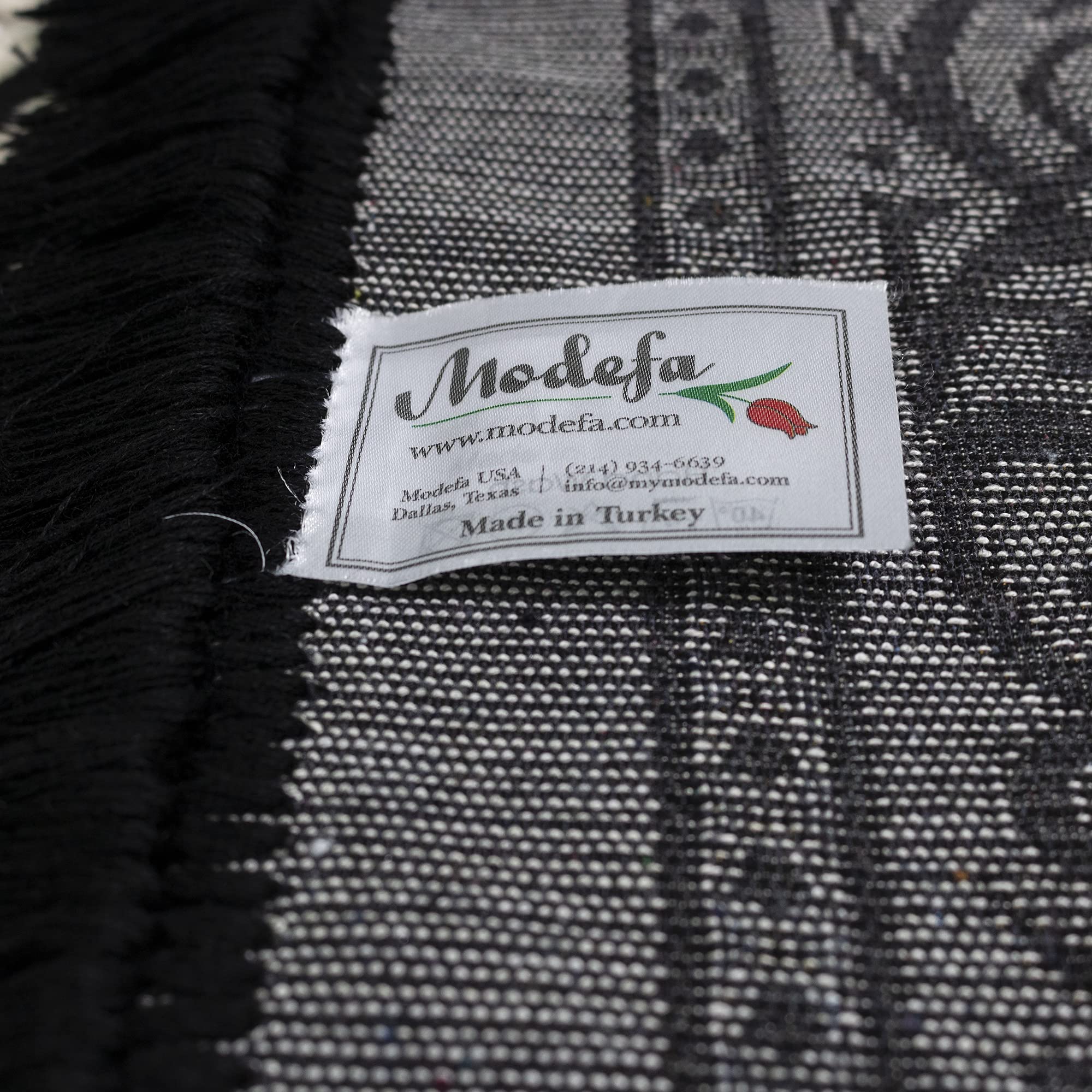 Modefa Turkish Islamic Velvet Prayer Rug - Thick Wide Soft Prayer Carpet - Men & Women - Large Prayer Mat - Eid & Ramadan Gift - with Kufi Cap Beads & Car Hanger - Double Plush Floral Black