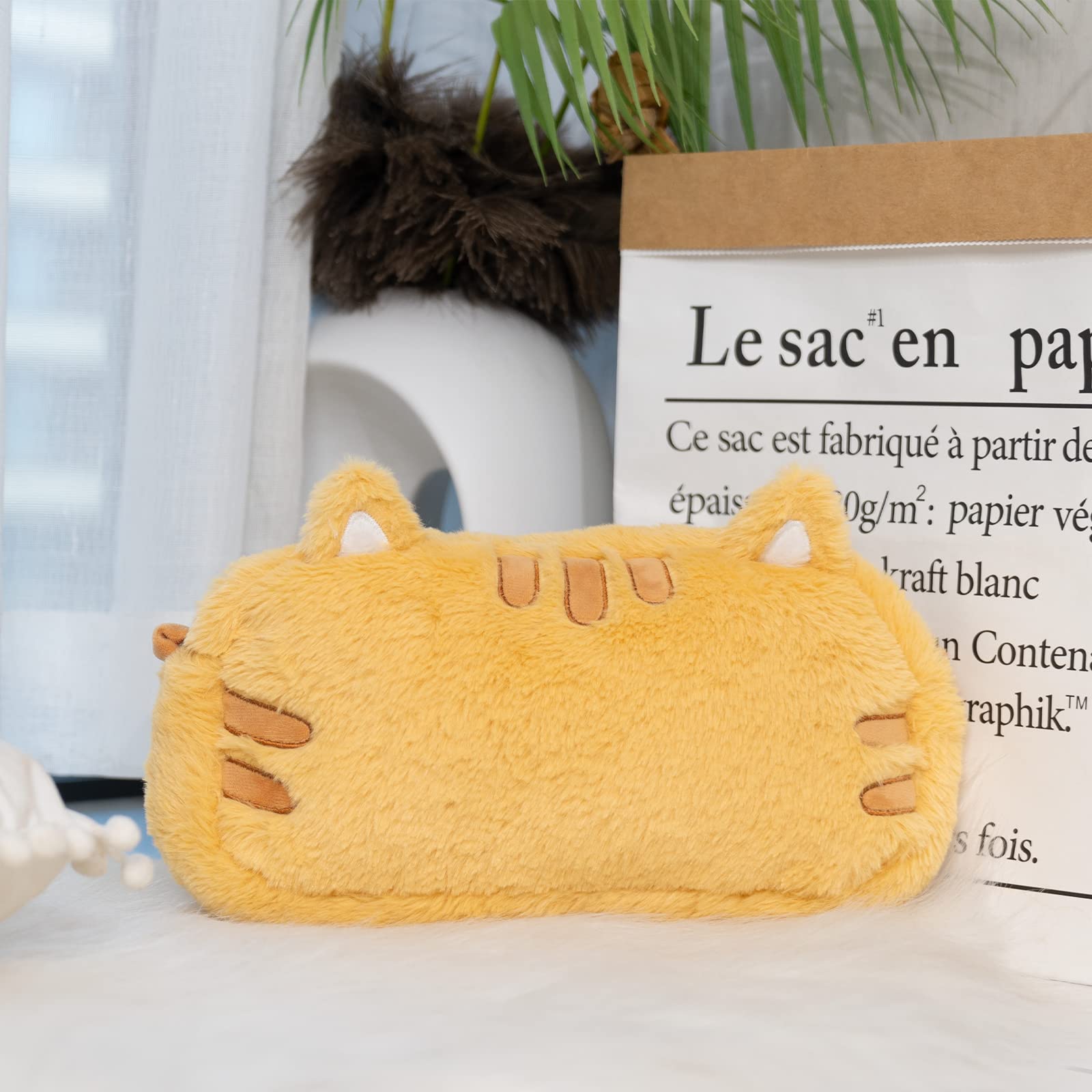 GeekShare Fat Cat Plush Bag with A Shoulder Strap, Cartoon Crossbody Bag Carrying Case Compatible with Nintendo Switch/OLED and Other Accessories