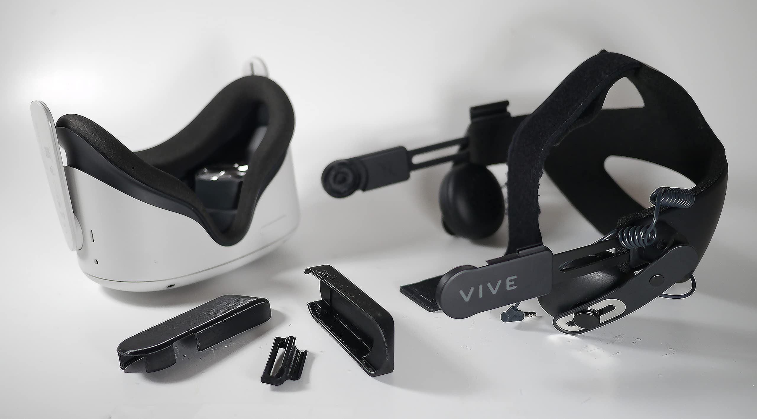 Business Company VR FrankenQuest 2 Adapter Kit for Oculus Quest 2 to Vive Deluxe Audio Strap (Overhang Black)