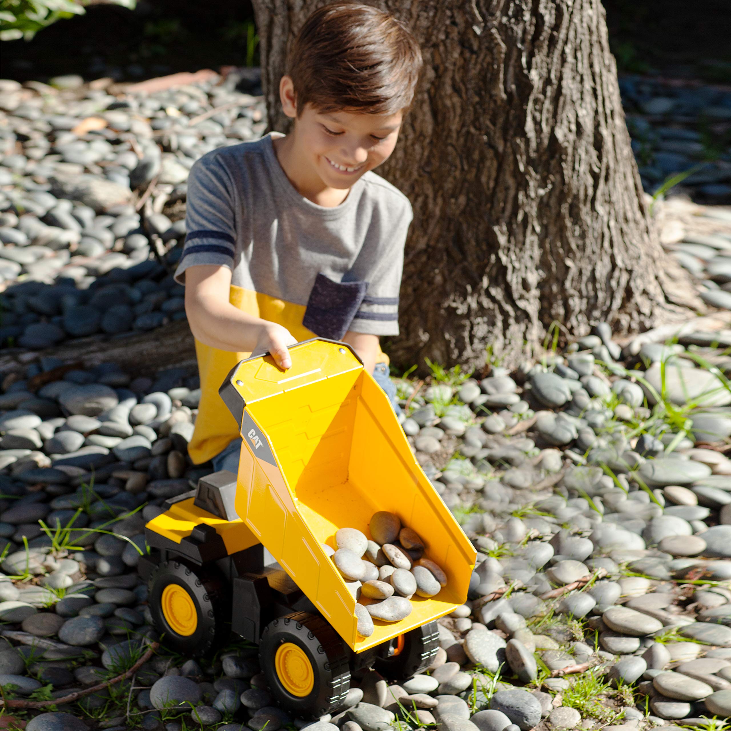 CAT Construction Toys, 16" Steel Toy Dump Truck - Ages 3+, Durable Steel & Plastic Construction, Working Dump Bin, EduCATional Toy For Kids.