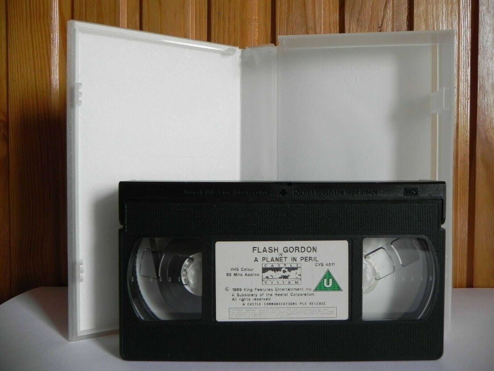 Flash Gordon: A Planet In Peril - 80's Retro - Action Animation - Kid's Pal VHS