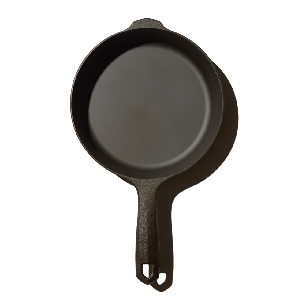 Field Company No.4 Cast Iron Skillet, 6 ¾ inches—Smoother, Lighter, Made in USA, Vintage Design, Preseasoned