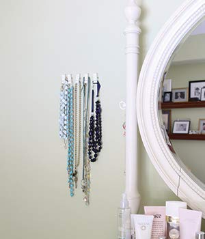 Adhesive Quartz Spring Clips (Pack of 8)