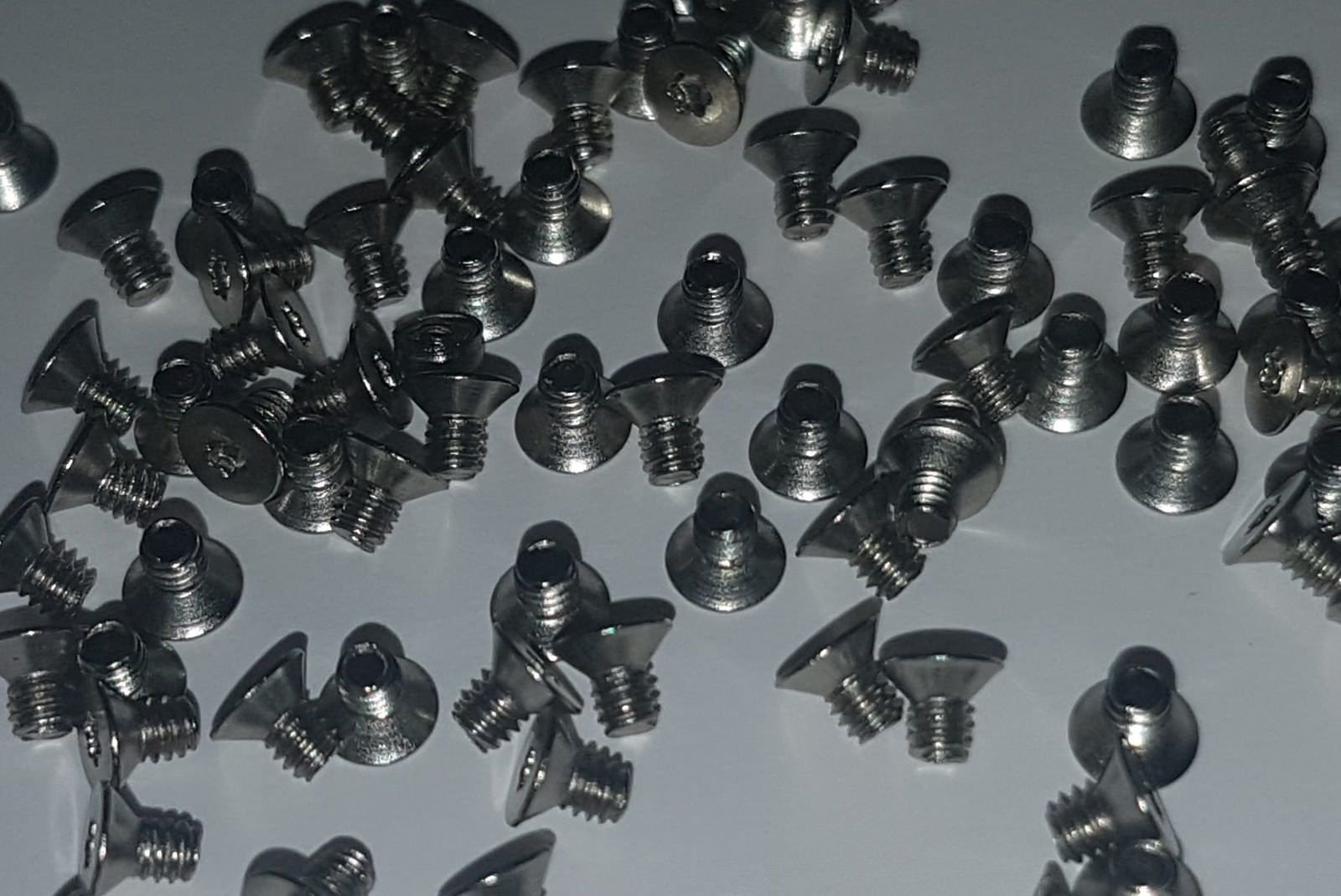 RapidSparesLtd 12x Silver Countersunk Philips Screws M2x3mm Laptop Will fit XPS 13 9350 Base