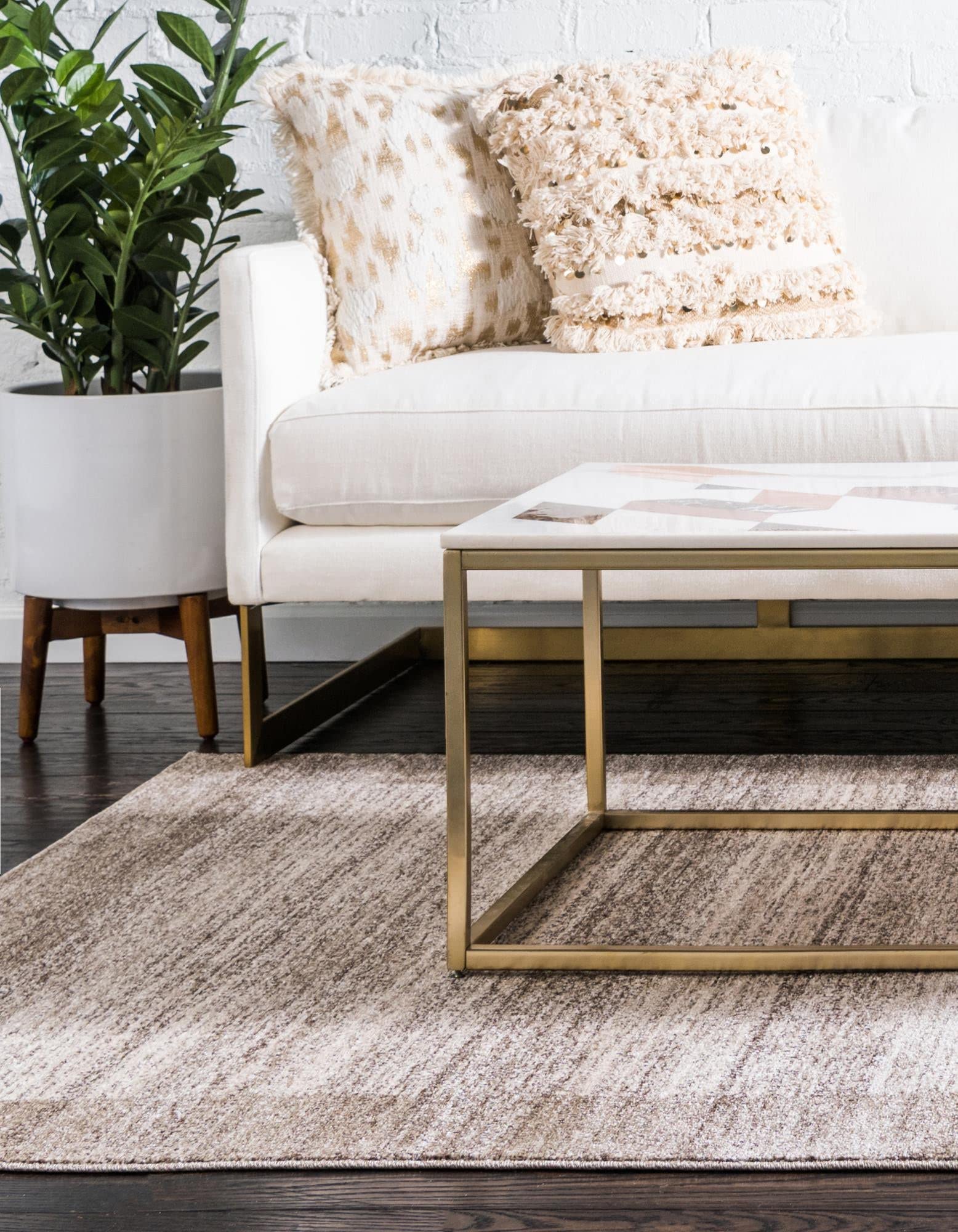 Rugs.com Angelica Collection Rug β 7' x 10' Beige Medium Rug Perfect for Bedrooms, Dining Rooms, Living Rooms