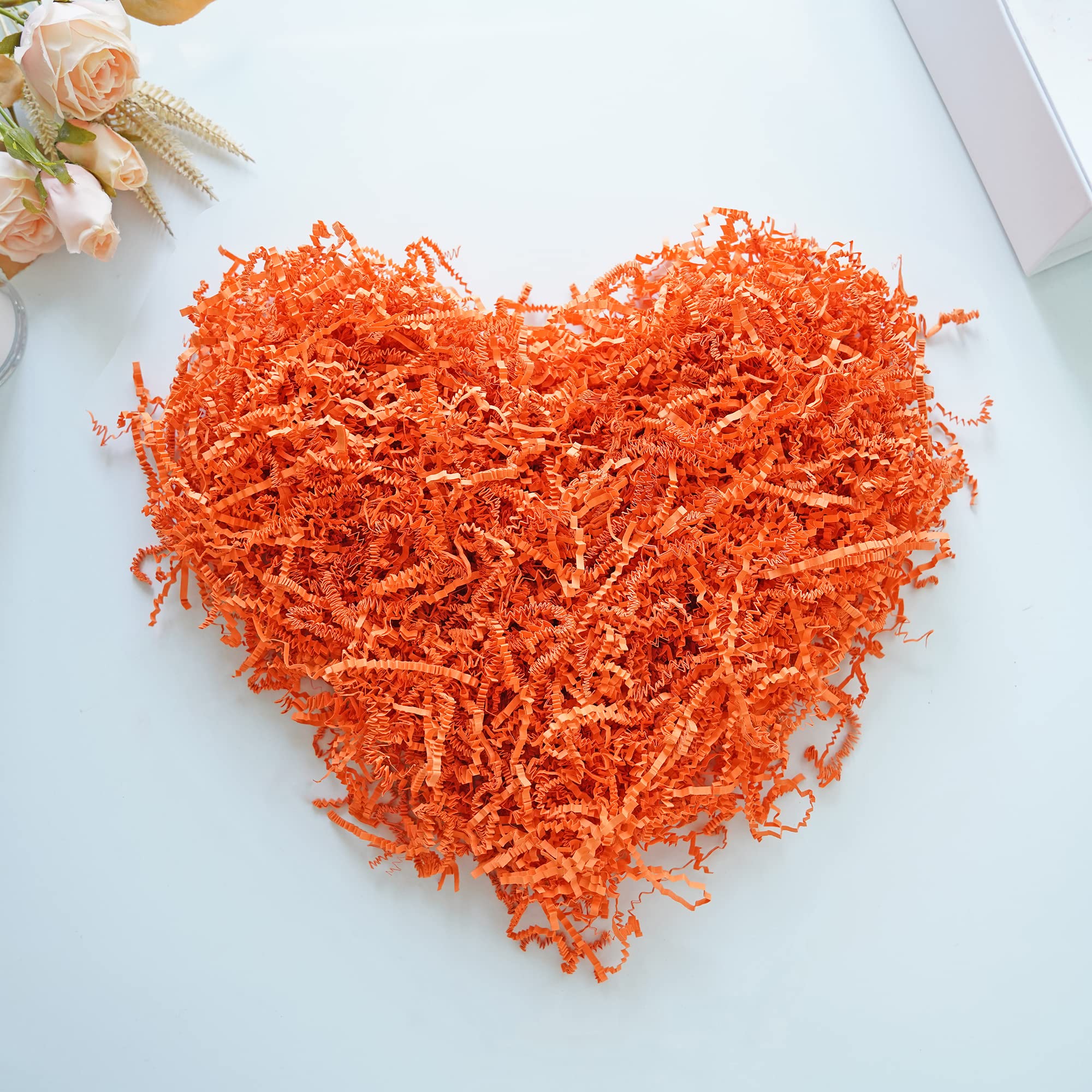 Bobobag - 1LB Crinkle Cut Paper Shred Filler Recyclable Gift Wrap Confetti Raffia Grass Shred Paper for Easter Baskets Filler Creative Eggs Decor(Orange)