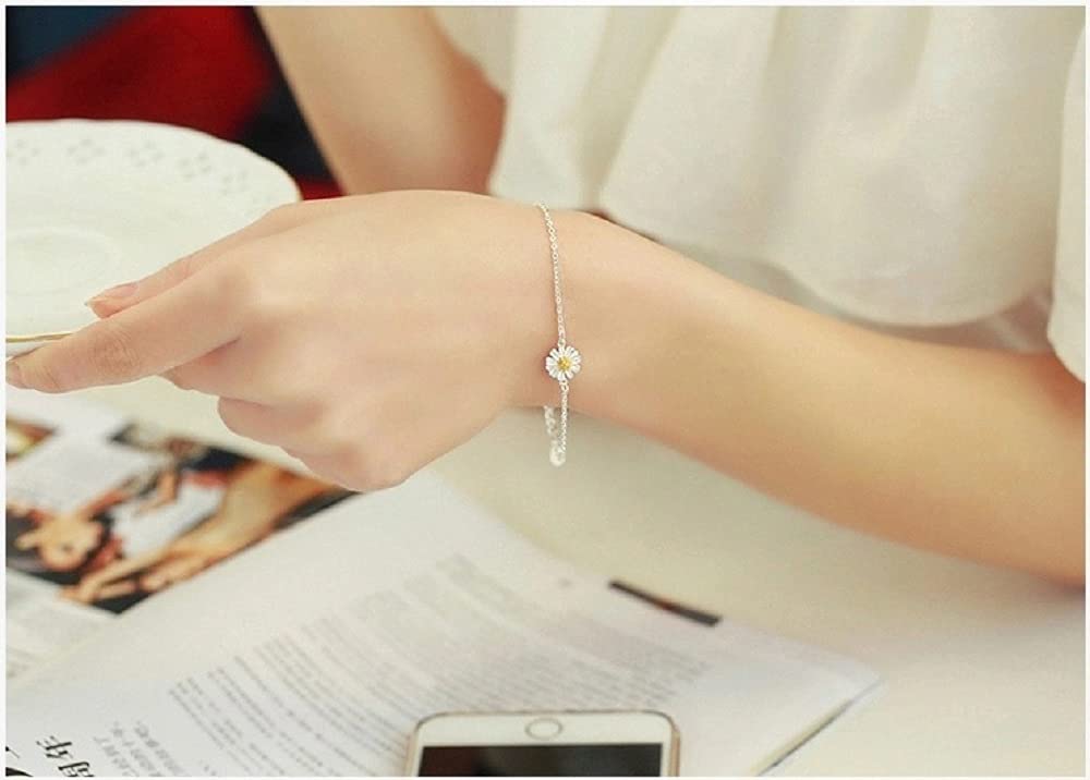 925 Sterling Silver Daisy Bracelet, Fashionable Adjustable Bracelet, Gift for Women and Girls