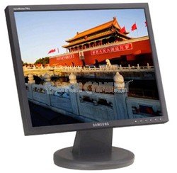 Samsung SyncMaster 740N 17-inch LCD Monitor