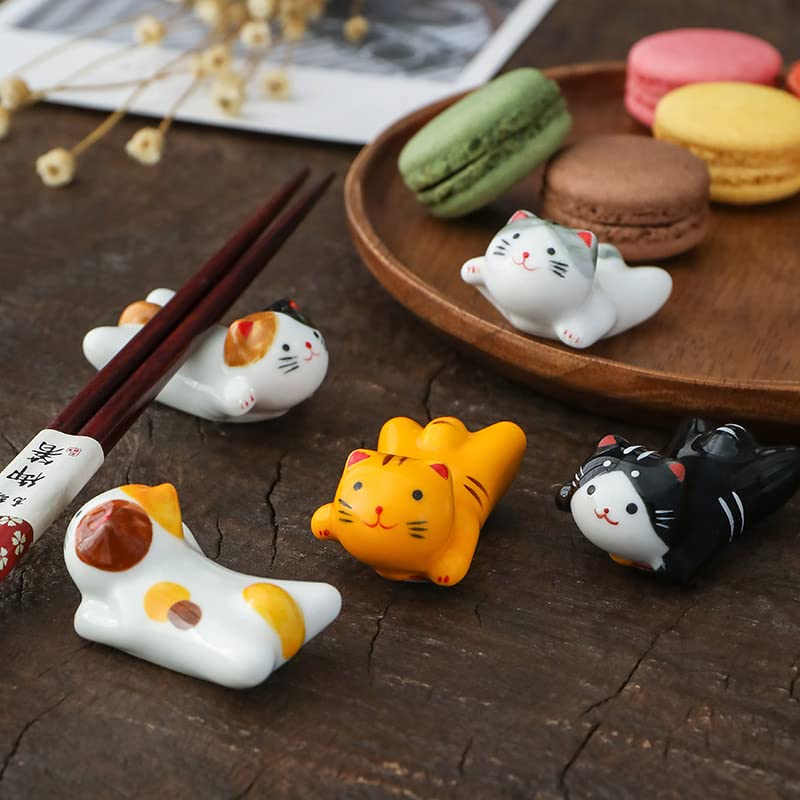 APULM Flying superman kitten tableware accessories Cute decoration Cat chopstick holder Miscellaneous goods Ceramic chopstick holder 5 pack Suitable for family, study, dining table, tavern.
