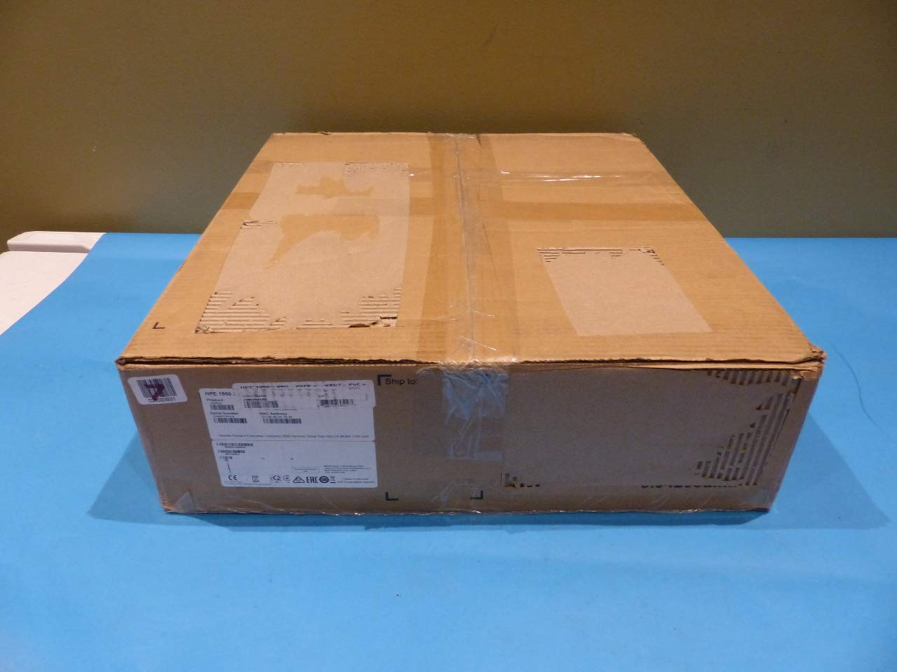 HP 1950-24G-2SFP+-2XGT-PoE+(370W) Switch JG962A#ABA