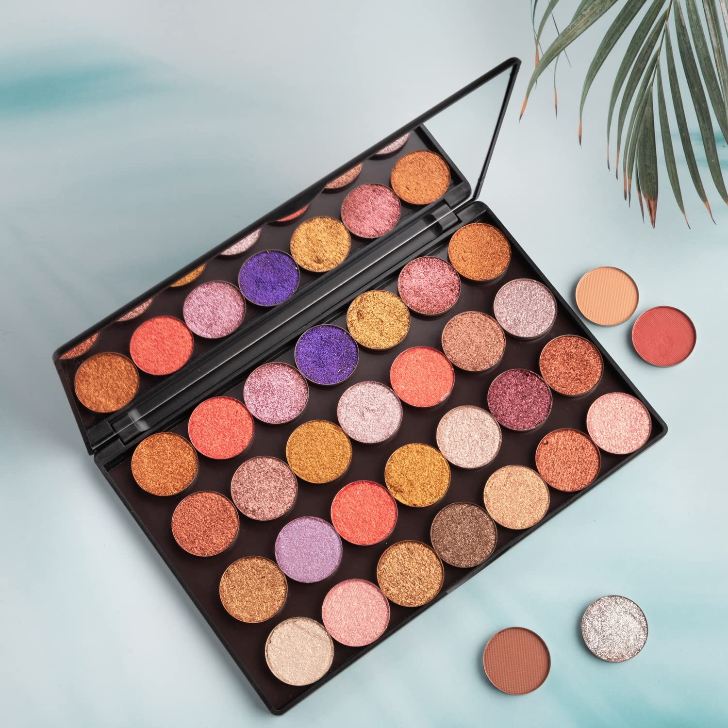 Allwon Medium Empty Magnetic Plastic Eyeshadow Makeup Palette with 15Pcs Adhesive Empty Palette Metal Stickers for Eyeshadow Lipstick Blush Powder