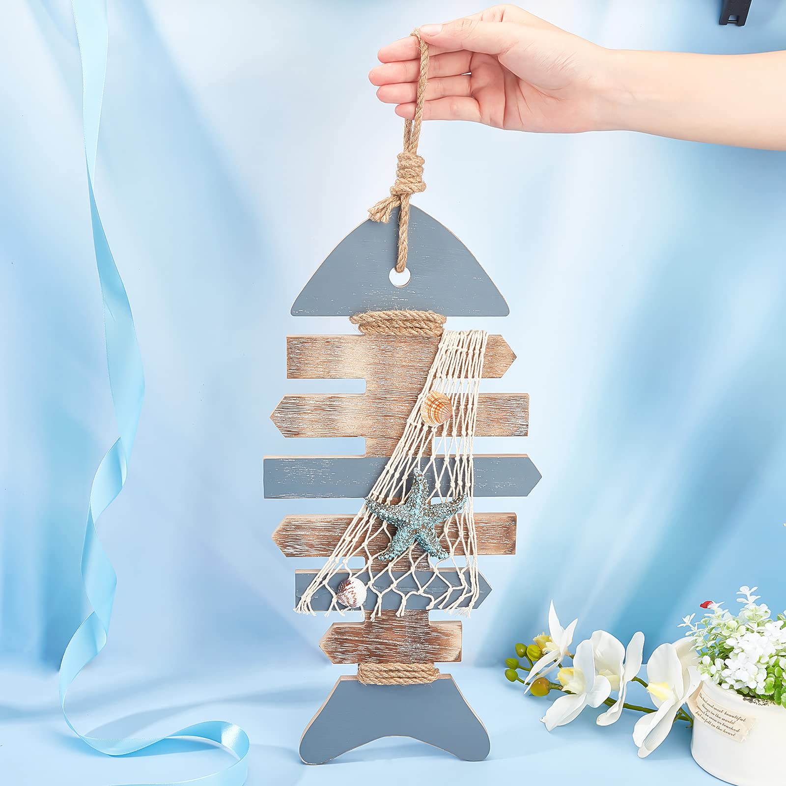 PH PandaHall 50cm/19 Inch Wooden Fish Wall Decor Beach Theme Home Decor Nautical Decoration Fish Bone Wall Decor with Starfish and Shells for Home Holiday House Garden Office Hotel Party, 1pc