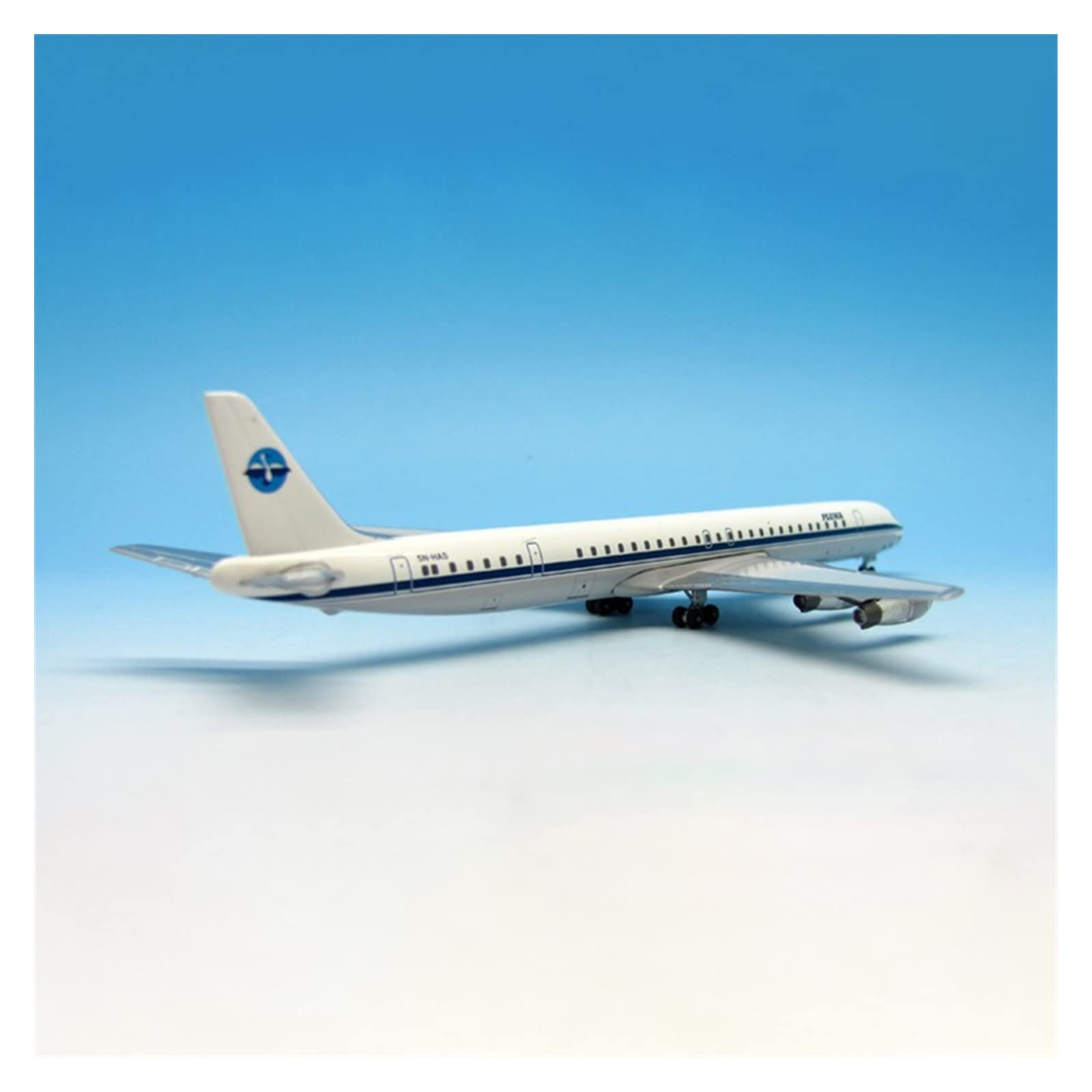 APLIQE Aircraft Models 1:400 for Pluna DC-8-61 5N-HAS Aviation Alloy Aircraft Model Alloy Metal Aircraft Model Birthday Gift Graphic Display