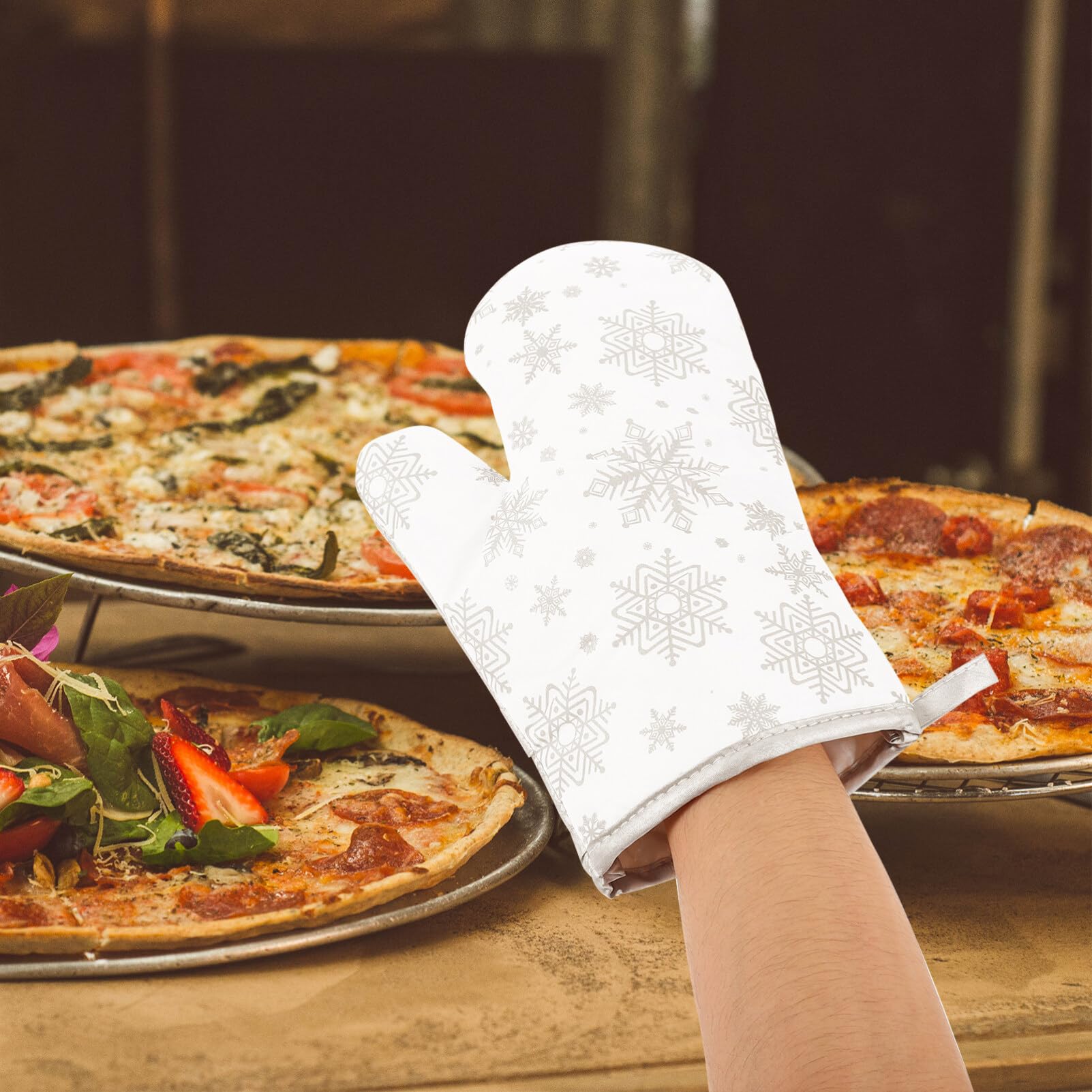 ABOOFAN 1 Set Microwave Glove Xmas Coasters Cooking Mittens Heat Insulated Gloves Mitts for Cooking Thickened Mittens Oven Mitts for Kitchen Hot Mitts Towels Resistance Polyester Christmas