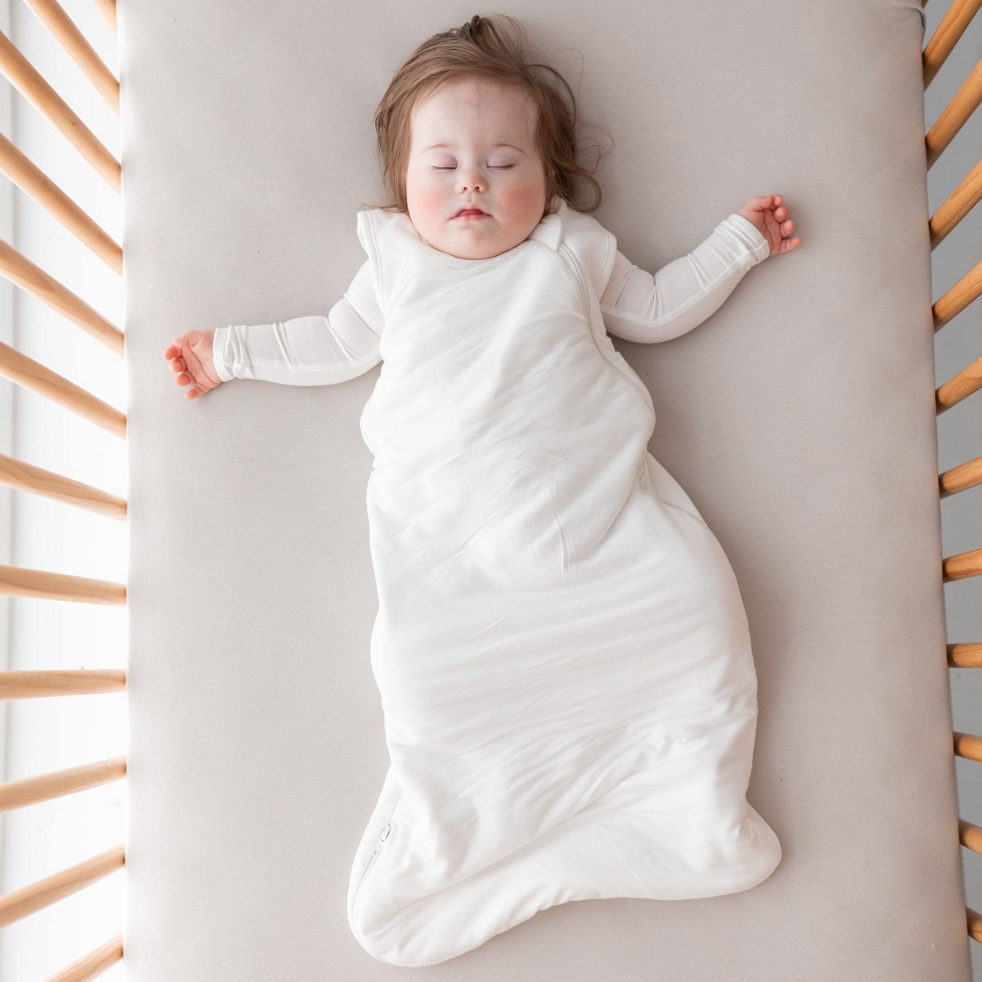 KYTE BABY Unisex Rayon Made From Bamboo Sleep Bag for Babies and Toddlers, 1.0 Tog (Medium, Cloud)