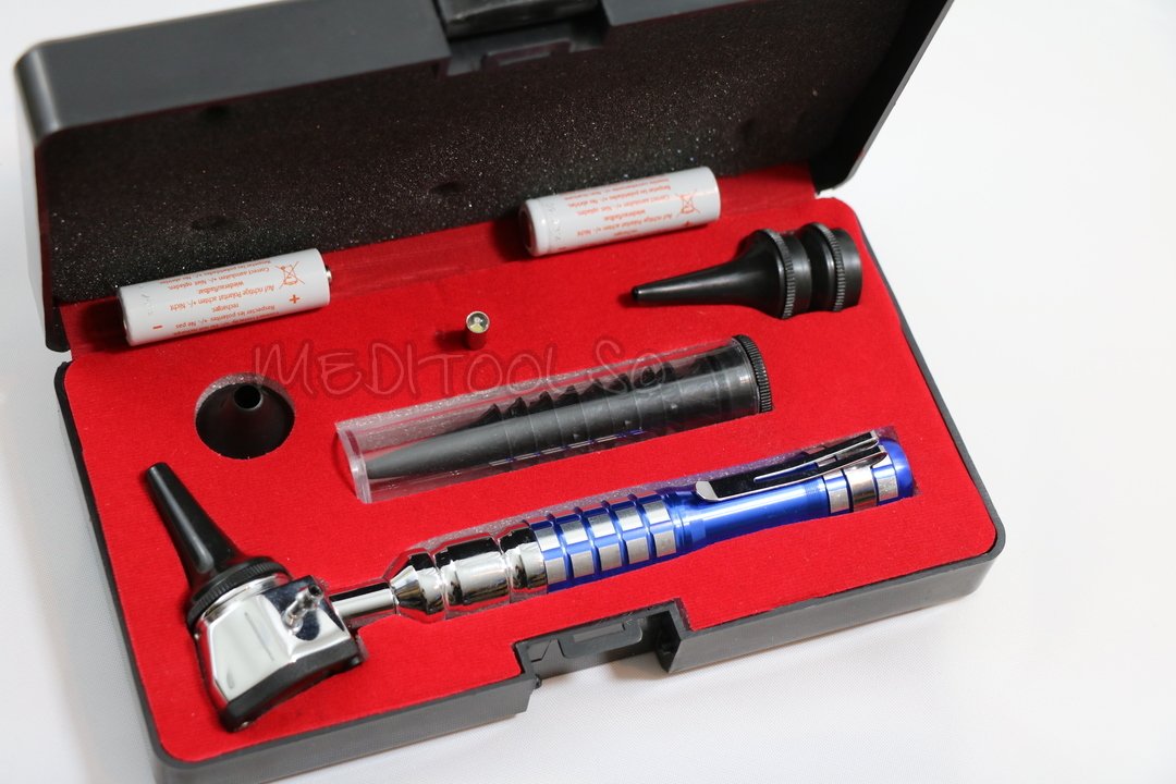 New Incredible Stainless Steel 3.2V Pro LED Otoscope Set w/Hard Case + Free Batteries+1 Bulb (Blue)