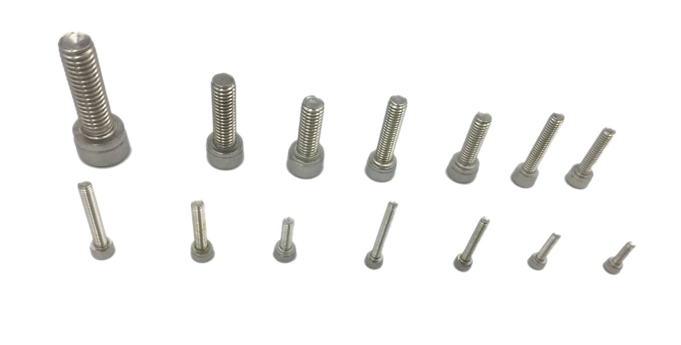HVAZI 135pcs Metric M2.5 M3 M4 M5 M6 M8 304 Stainless Steel Hex Socket Head Cap Screws Assortment Kit