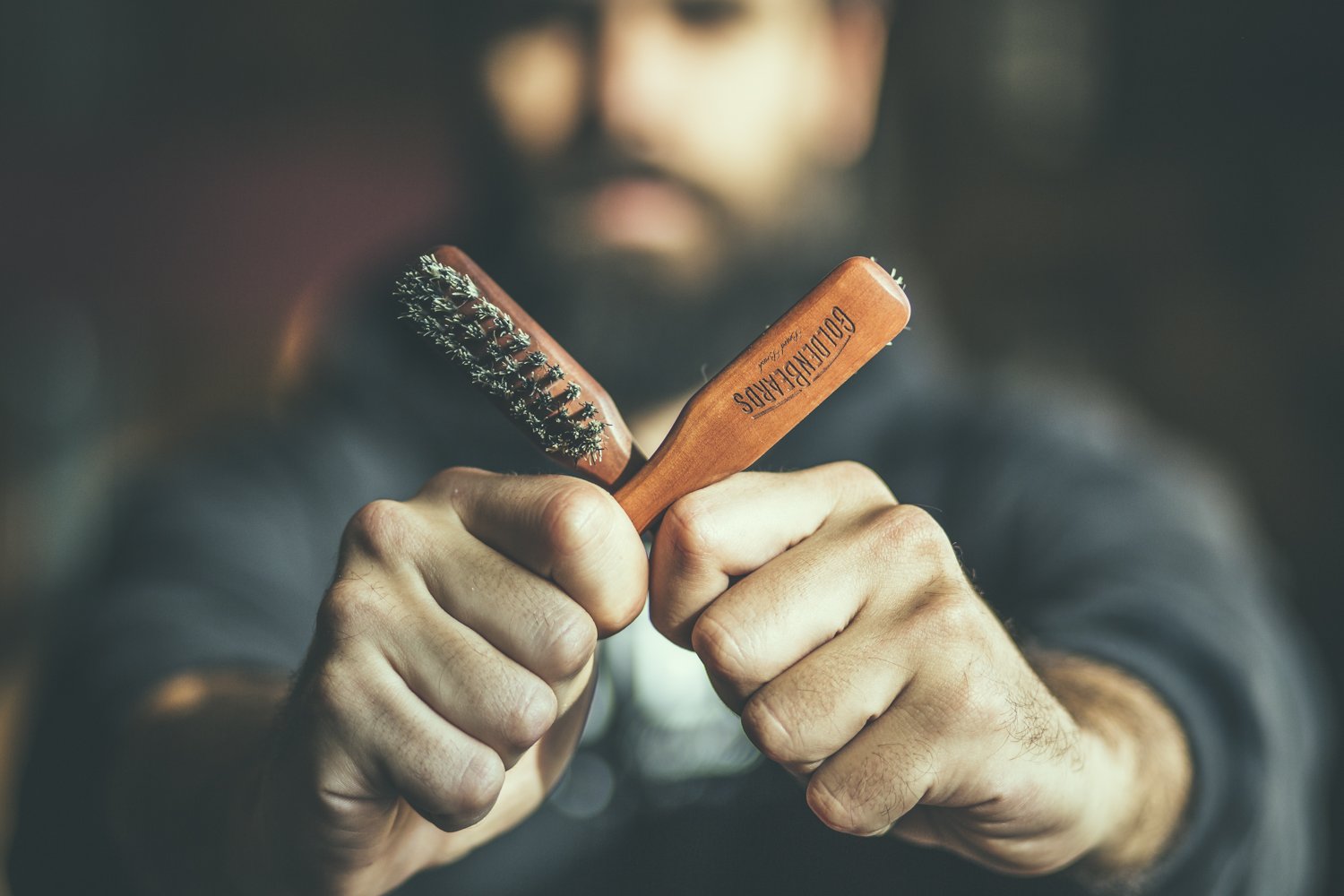 Golden Beards Vegan Beard Brush - Beard Brush Natural Vegetal Bristles - Tampico Bristles made in Germany