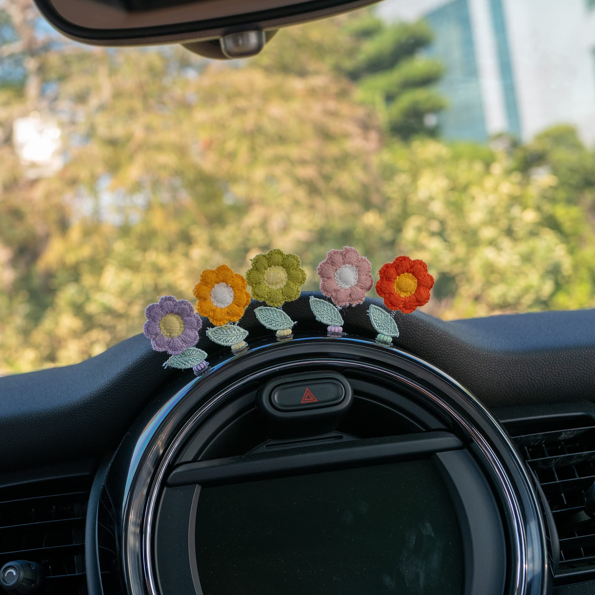 andorelse Cute Crochet Sun Flowers Shaking Bobbleheads for Car Interior Dashboard Decorations Accessories Home Office Desk Decor (7)