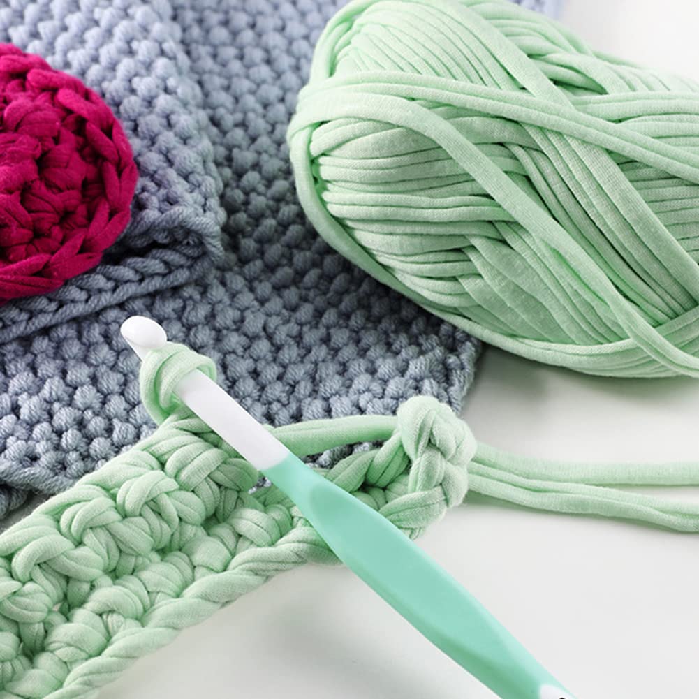 Large Sizes Crochet Hooks 4 pcs Long Crochet Needles Set QLRFFLJOY 8mm 10mm 12mm 15mm Rubber Handle Crochet Hook DIY Yarn Weaving Tools for Knitting Blankets, Shawl and Carpet