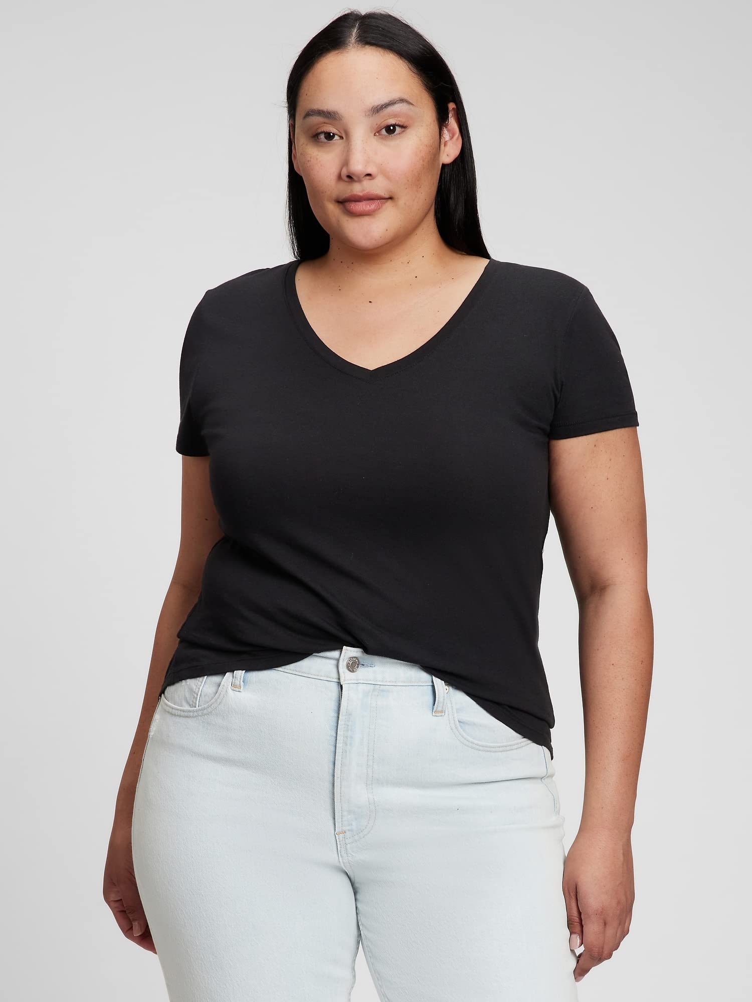 GAP Womens Favorite V-Neck T-Shirt T Shirt, True Black 2 Pack, Large US