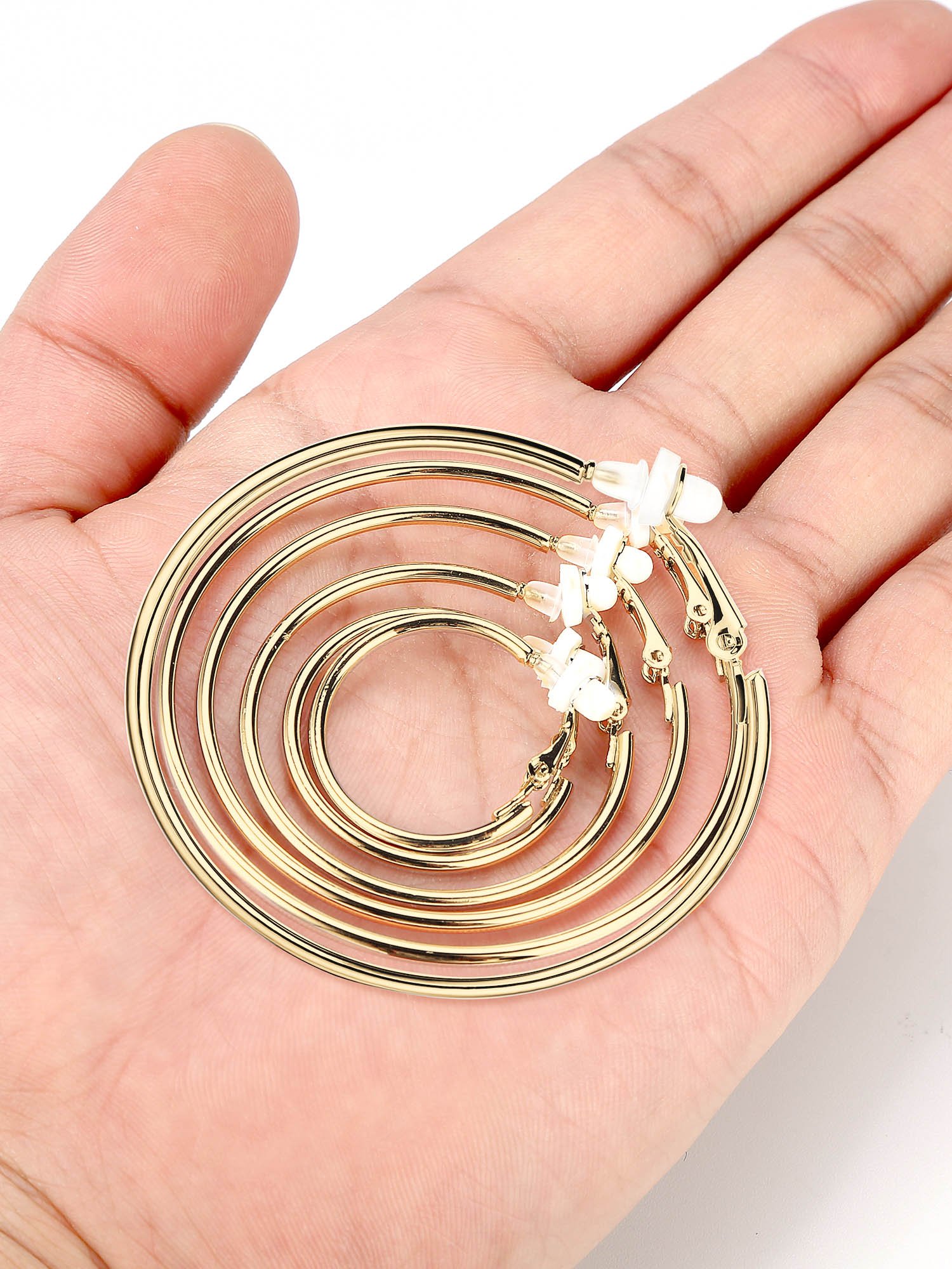 6 Pairs Earrings Clip On Earrings Non Piercing Earrings Set for Women and Girls, 6 Sizes (Gold Color)