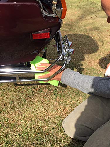 Shine Doctor Motorcycle Cleaning Kit Cleans Chrome, Leather, Vinyl and Removes Grime and Grease.