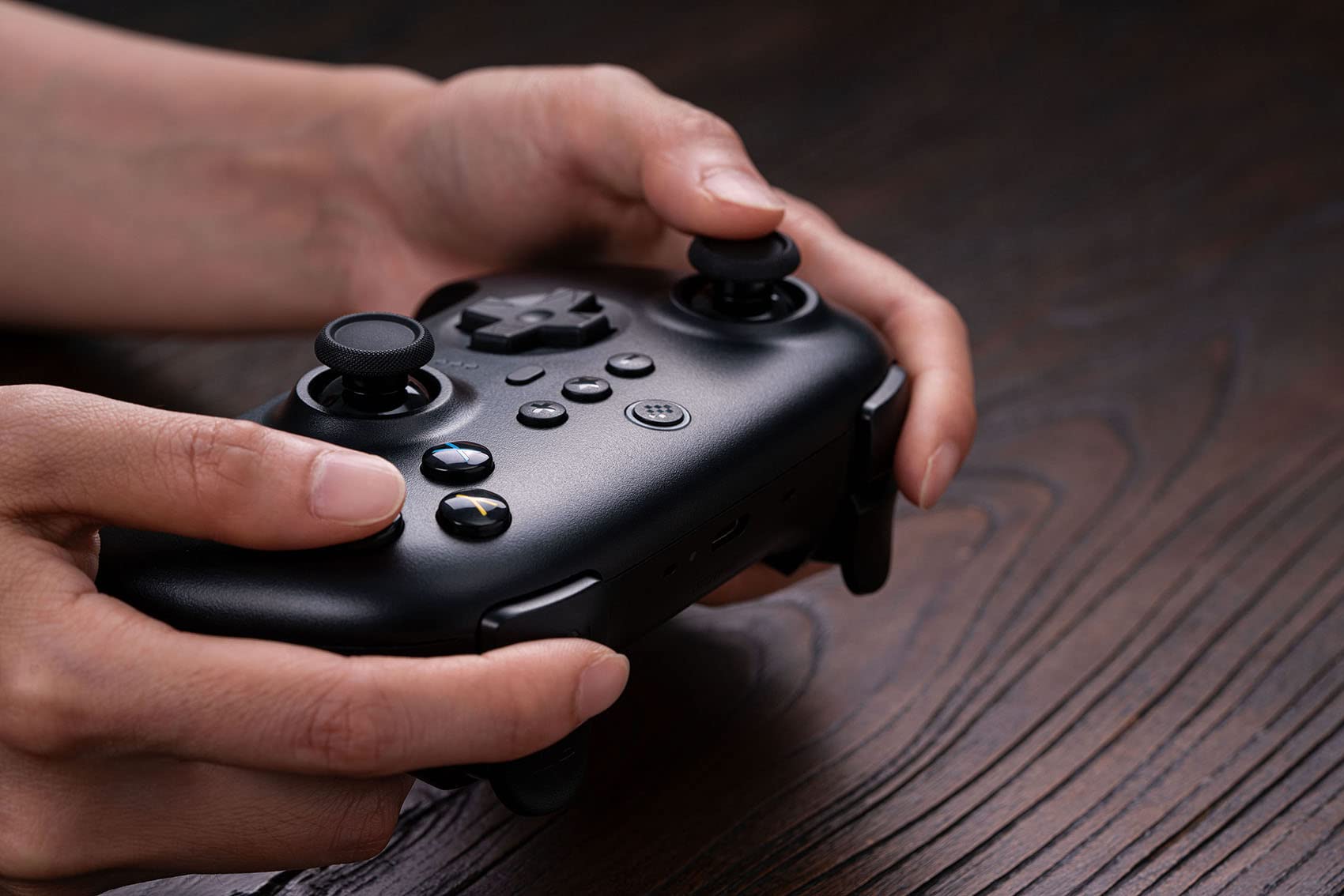 8Bitdo Ultimate Controller (Black)