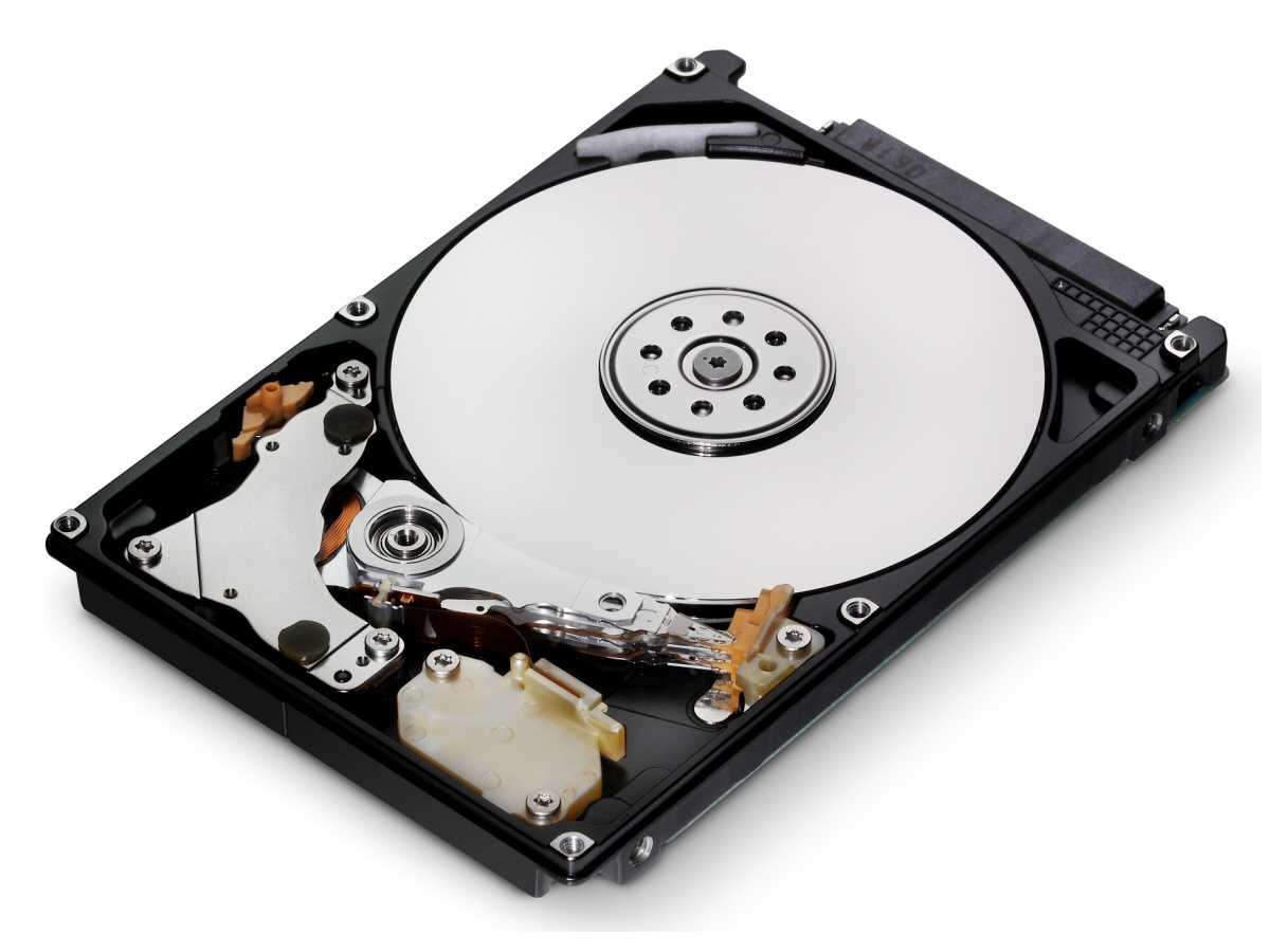 HGST Travelstar 2.5-Inch 750GB 5400RPM SATA II 8 MB Cache Internal Hard Drive (0J11563)