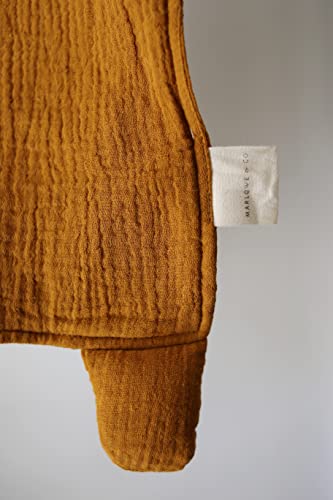 Marlowe & Co Organic Cotton Muslin Lion Lovey Blanket, Organic Cotton Muslin Lion Security Blanket (Toffee)