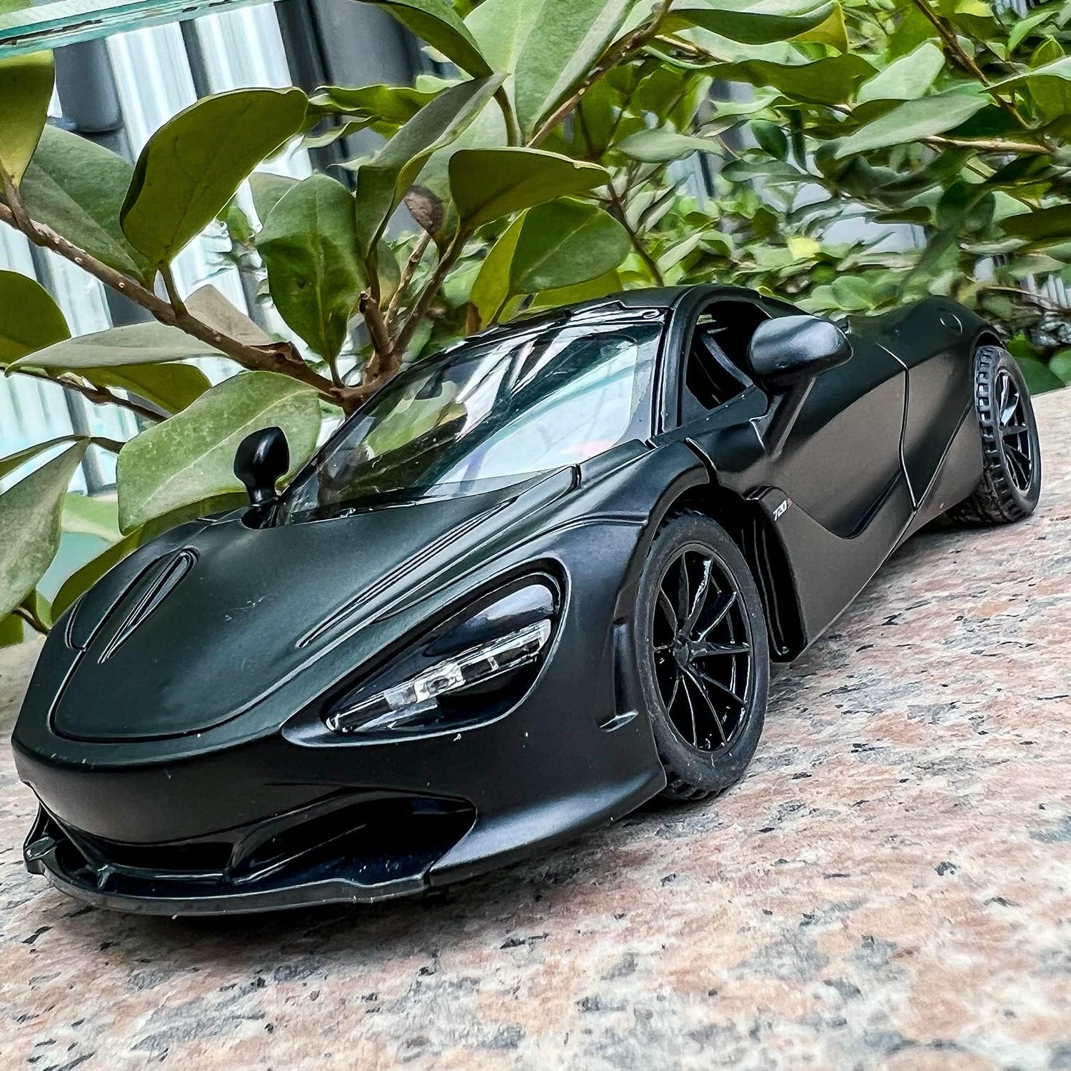 WAKAKAC 1/32 Diecast Car Model 720s Alloy Toy Car Pull Back with Light and Sound,Toy Vehicle for Girls Boys Adults Gift (Black)