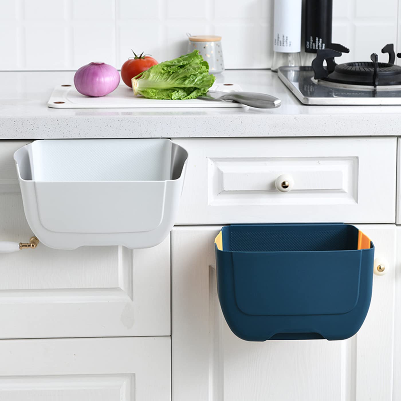 Hanging Kitchen Trash Can,Foldable Waste Bin for Kitchen,Hanging Folding Mini Trash Can for Kitchen Cabinet Door,Collapsible Hang Small Plastic Garbage Can for Cabinet/Car/Bedroom/Bathroom 3L(Blue)