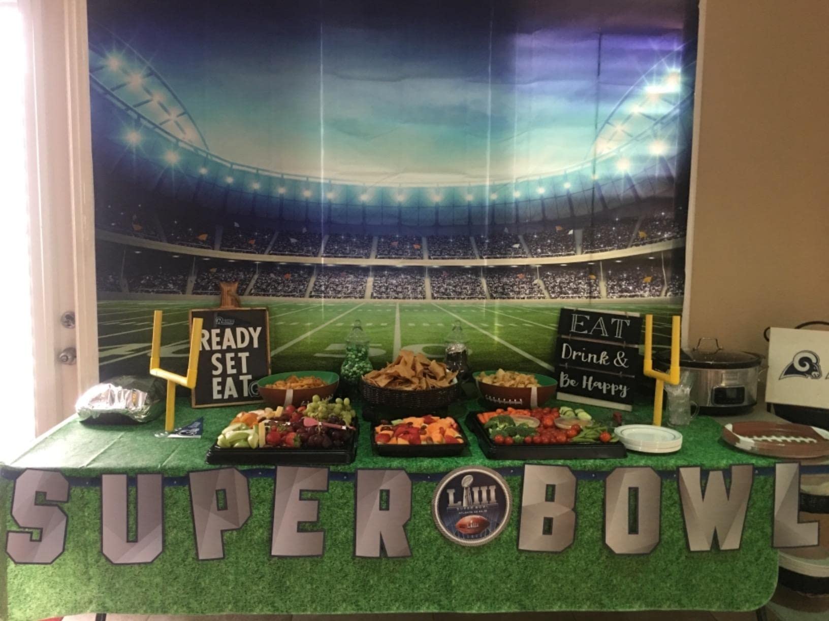 RUINI Football Field Photography Backdrop Football Field AuditoriumLight Themed Party Backdrop 9x6FT
