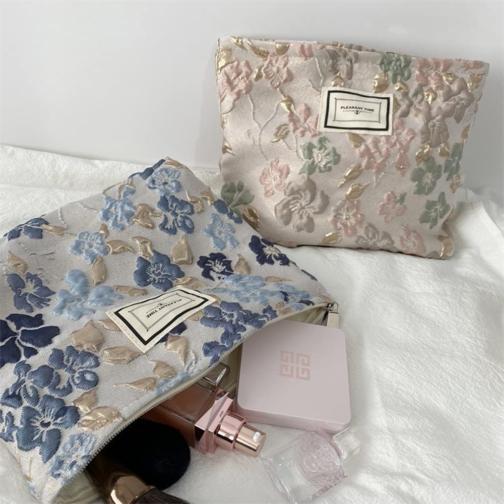 Aesthetic Floral Makeup Bag Coquette Cosmetic Bag Lace Cute Make up Bag Travel Quilted Cosmetic Pouch for Women