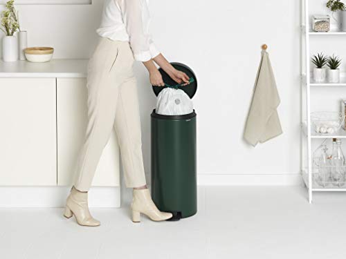 Brabantia New Icon Step Trash Can (8 Gal/Pine Green) Soft Closing Kitchen Garbage/Recycling Can with Removable Bucket