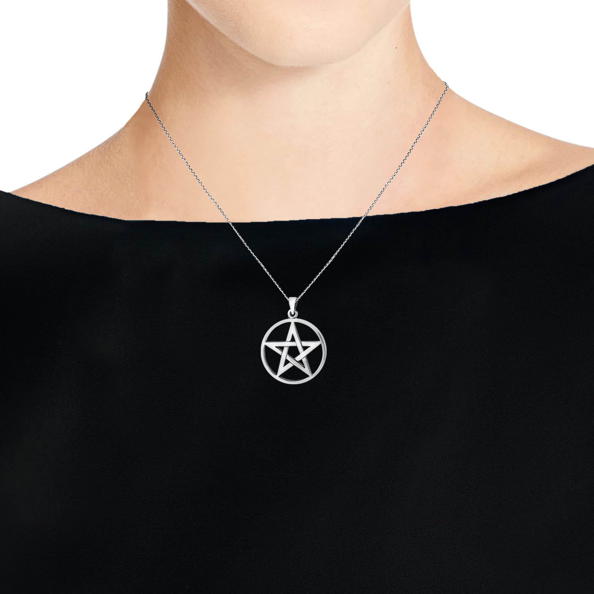 AeraVida Unisex Ancient Cool Mystical Star Pentagram Casual Accessory .925 Sterling Silver Pendant Necklace