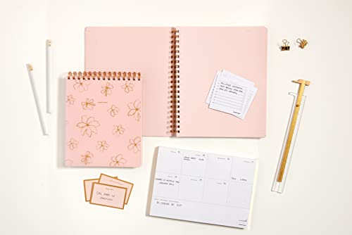 russell+hazel Weekly Notepad, White with Gilded Edges, 80 Sheets, 10β x 7β (27616)