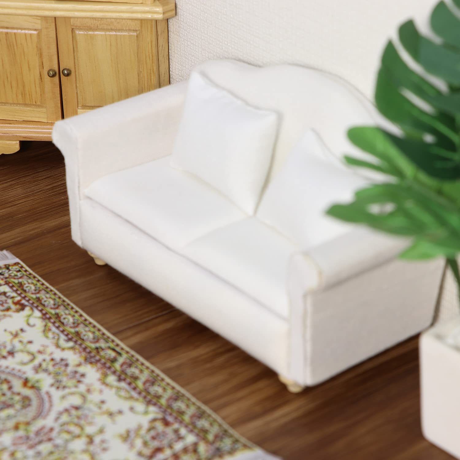 Dollhouse Couch Miniature Sofa with Pillows Dollhouse Living Room Funiture 1:12 Scale Model 3 Pcs High Simulation Upholstered Wooden Fabric Armchair Mini Room Artificial House Scene Decoration (White)