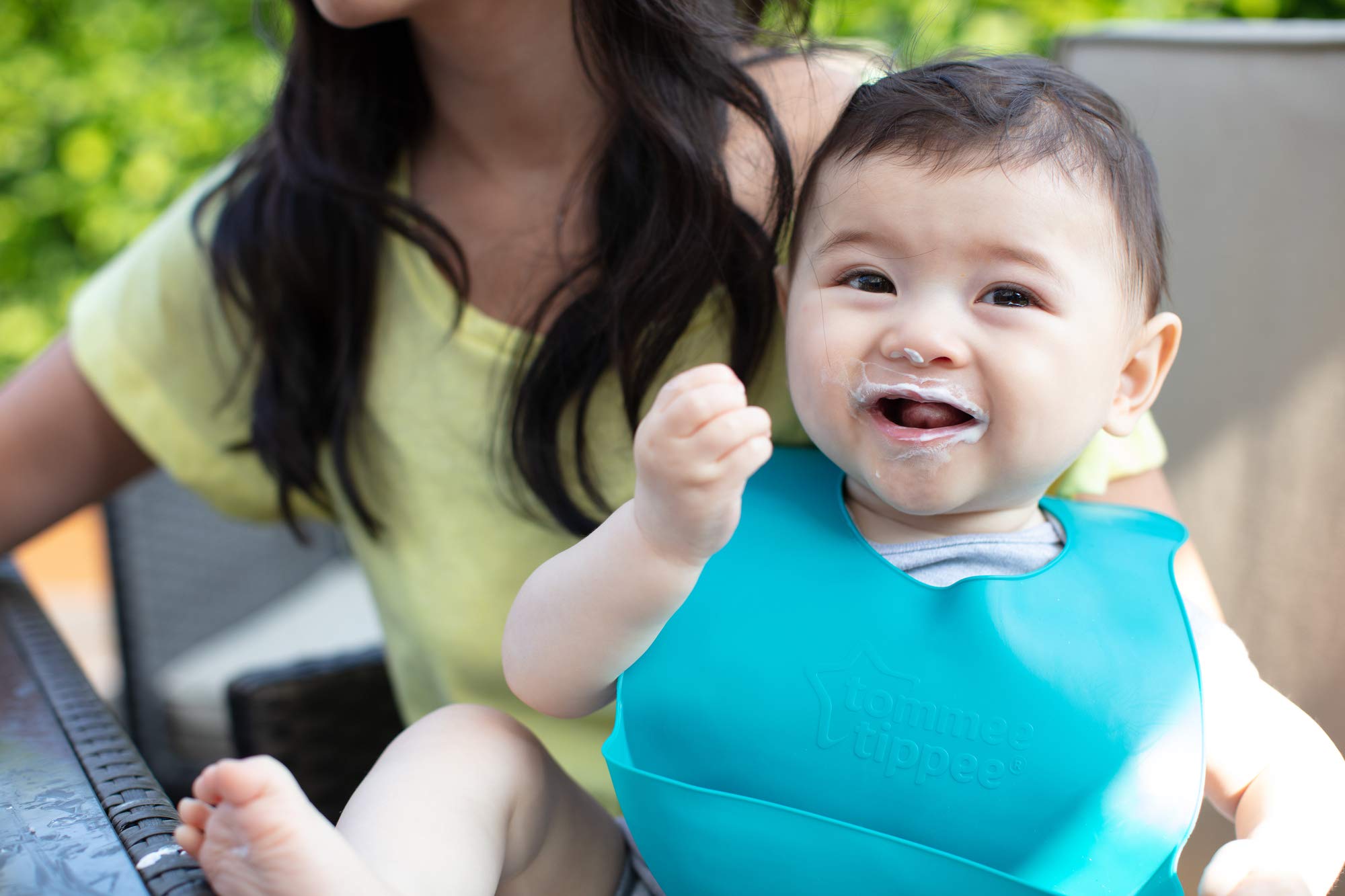 Tommee Tippee Easi-Roll Bib, Pink and Purple/Pink and Blue, 2 Count