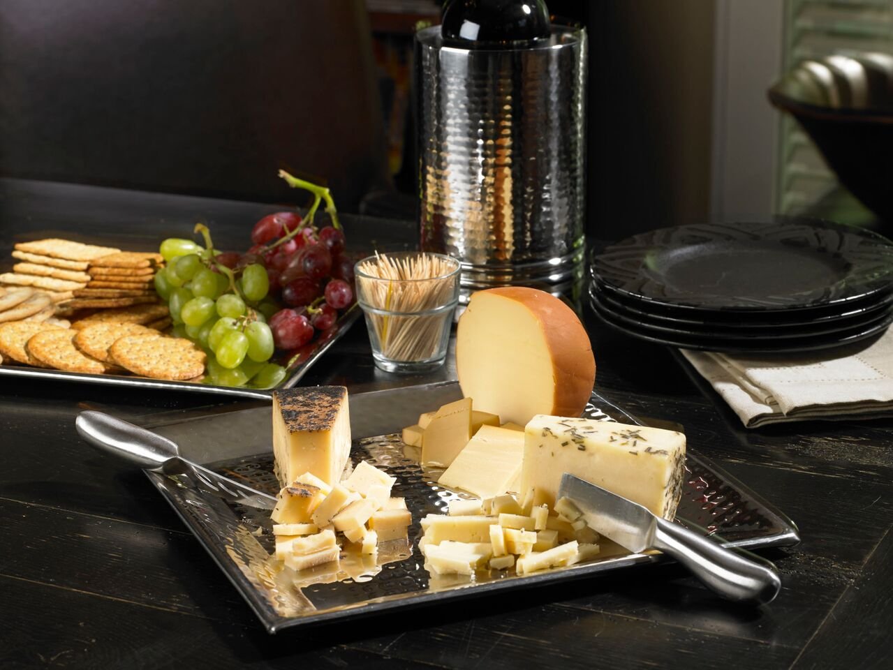 Artisan Hammered Stainless Steel 16-Inch Square Serving Tray, Large