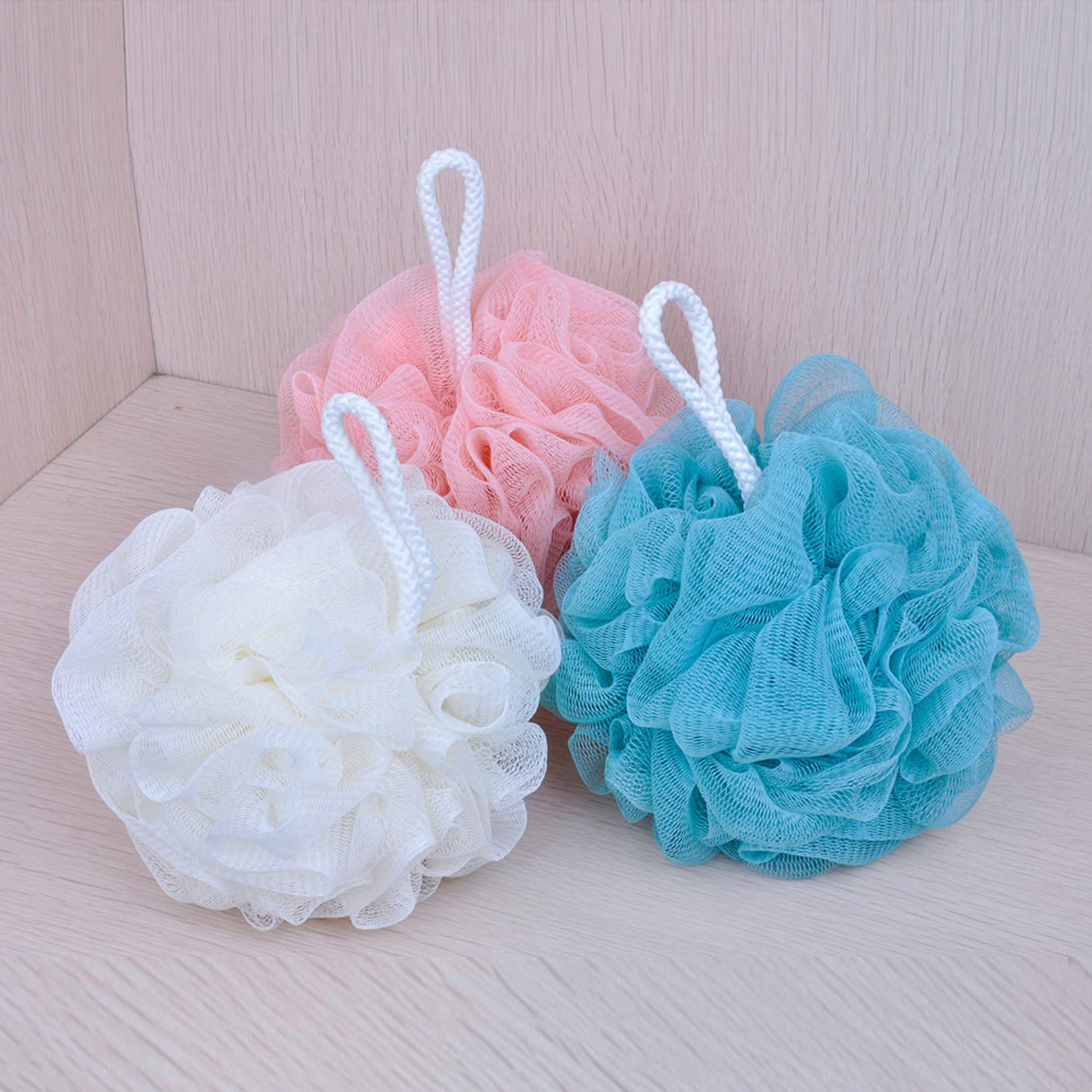 LISSOMPLUME Mesh Pouf Bath Sponge Exfoliating Shower Ball Pom Cleaning Accessory Pink Color