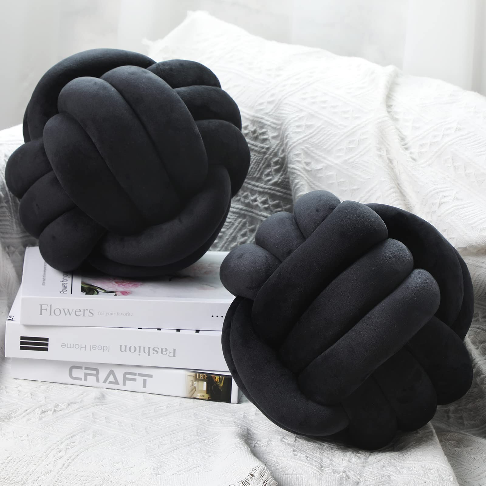 Namalu 2 Pieces Knot Ball Pillows Round Plush Aesthetic Cushion Pillows Soft Stress Relieving Cute Decorative Knotted Pillows for Kids Bed Sofa Bedroom Decor (Black, 7.87 Inches)
