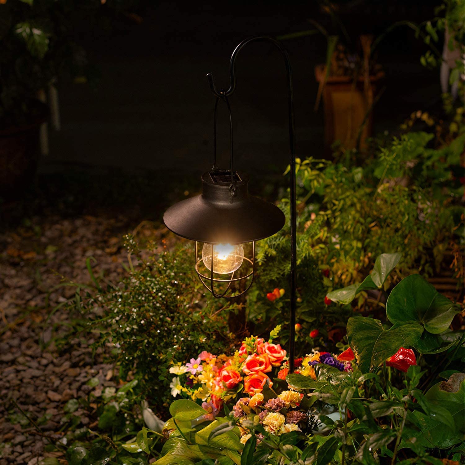Hanging Solar Lights Lantern Lamp with Shepherd Hook,Metal Waterproof Edison Bulb Lights for Garden Outdoor Pathway (Black)