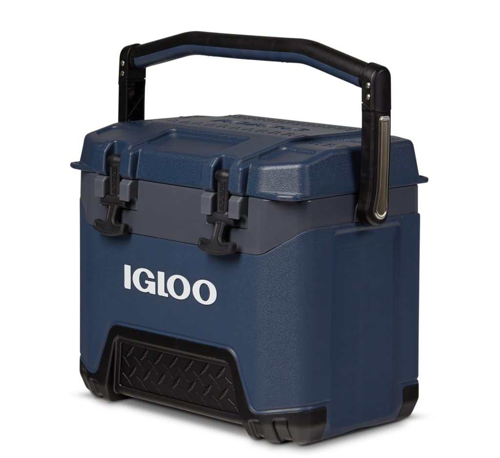 Igloo Heavy-Duty 25 Qt BMX Ice Chest Cooler with Cool Riser Technology