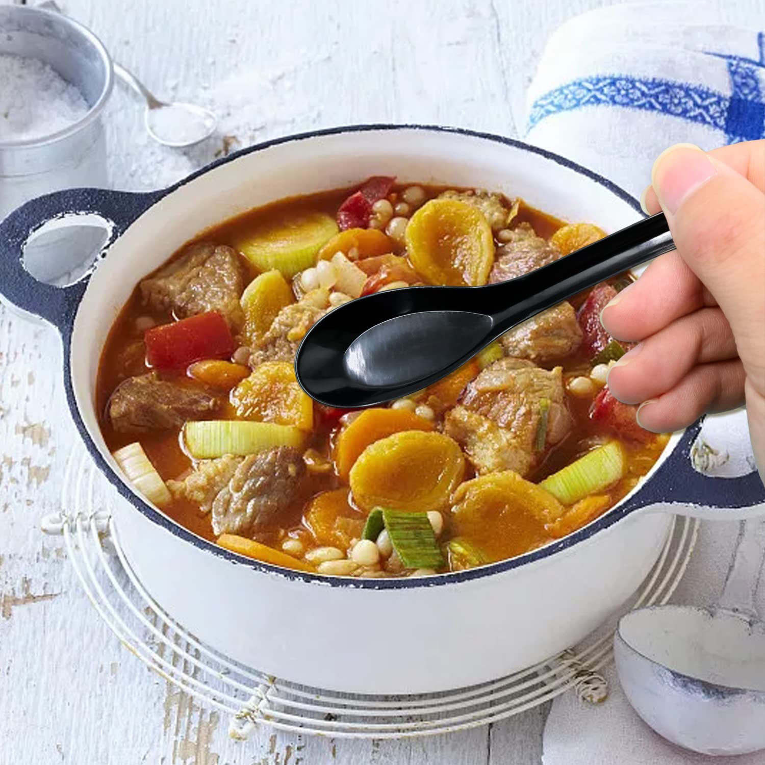 Honbay 60PCS Disposable Plastic Soup Spoon, White Translucent Dinner Spoon, Asian Soup Spoons for Egg Custard, Pudding, Oatmeal, Stews, Ramen, Pho, etc (Black)