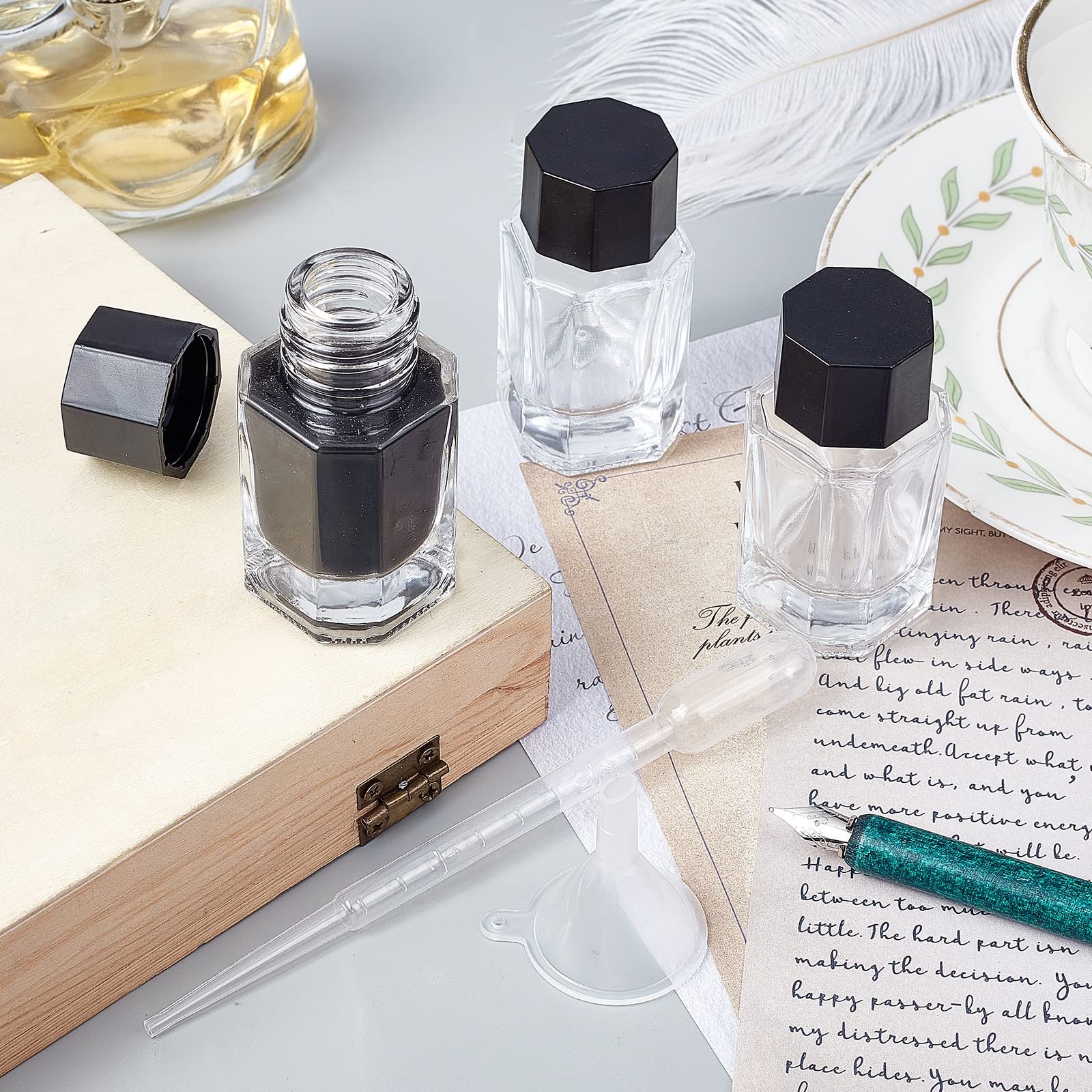 BENECREAT 12Pcs 15ml Heavy Duty Glass Inkwell Jars with Black ABS Plastic Caps, 6Pcs Plastic Droppers, 4Pcs Plastic Funnels for Ink Liquid
