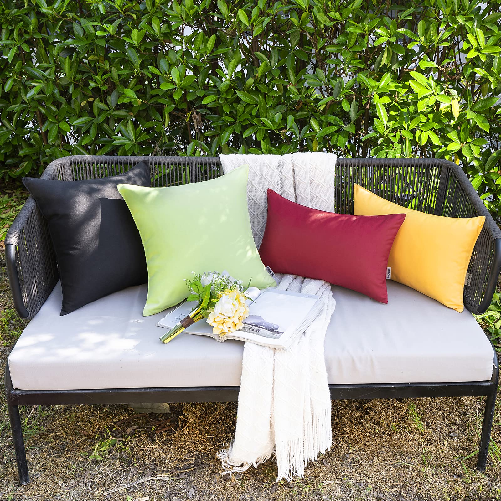 EMEMA Outdoor Waterproof Throw Pillow Covers Water Resistant Garden Chair Decorative Solid Cushion Case for Garden Couch Pet Sofa Home Decoration 20x20 Inches 50x50 cm Black, Pack of 2