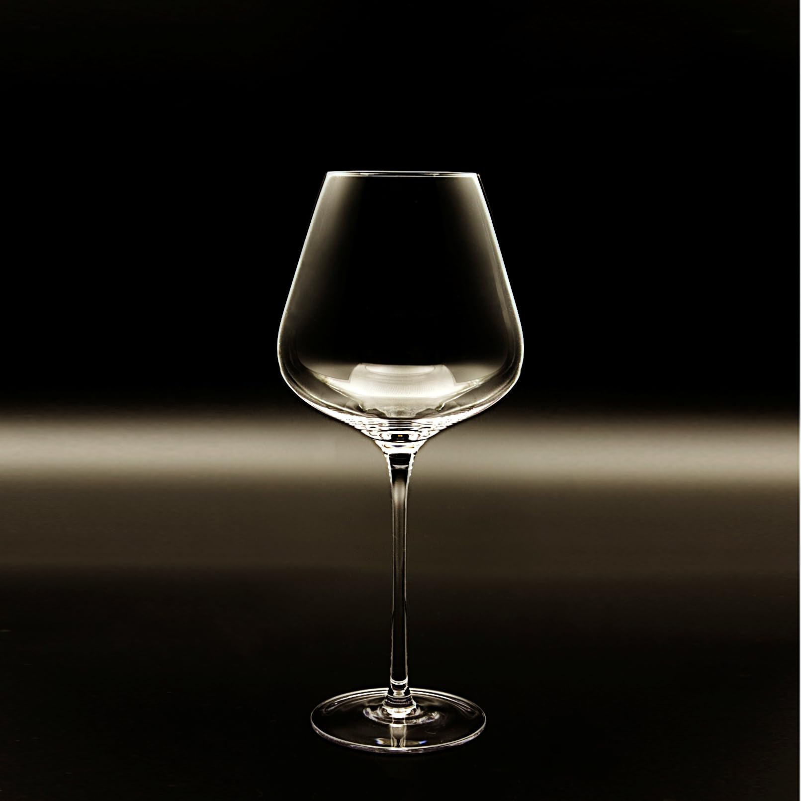 AtMU Handblown 24 fl. OZ Extra Large Wine Glasses Set of 2, Burgundy Style, Delicate Fine Crystal, Lead-Free, Hand Made Premium, Exellent Gift, Laser Cut Thin Rim with Long Stem