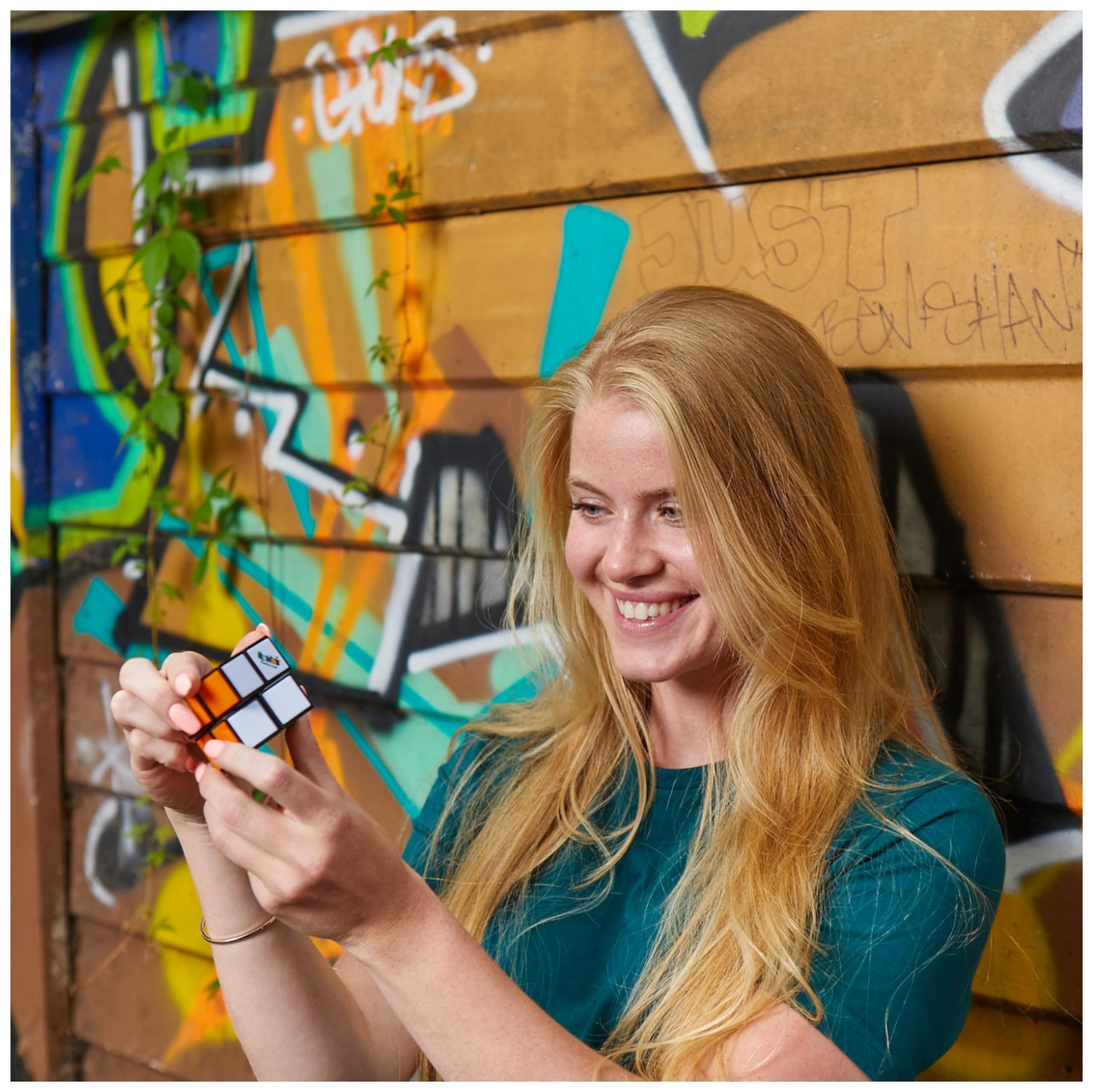 Rubik's Cube Mini, Original 2x2 Rubik's Cube, Puzzle Fidget Cube, Fidget Toy, Brain Teasers, Stocking Stuffers, Christmas Gifts for Teens, for Ages 8+